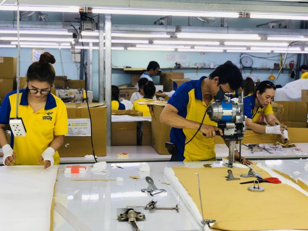 Mengenal Tugas dan Tanggung Jawab Operator Cutting Adalah