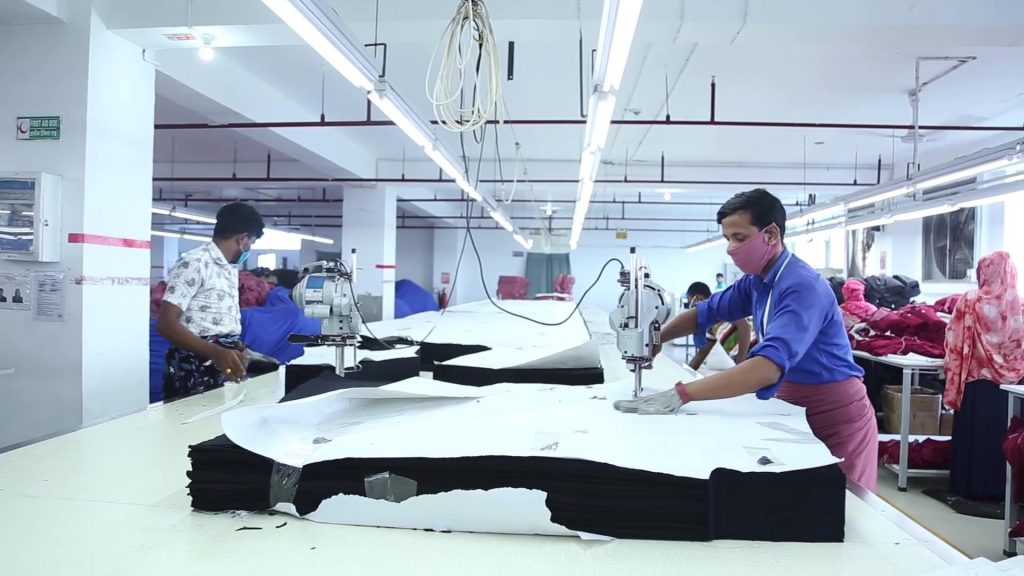 Mengenal Tugas dan Tanggung Jawab Operator Cutting Adalah