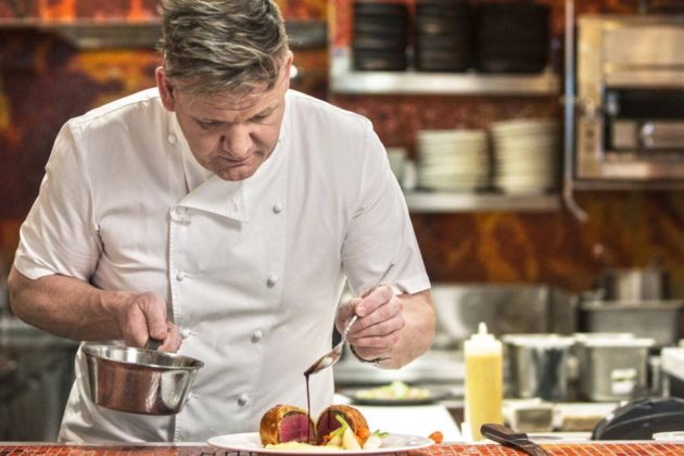 Sous Chef Adalah Estimasi Besaran Gaji dan Tugasnya di Kitche